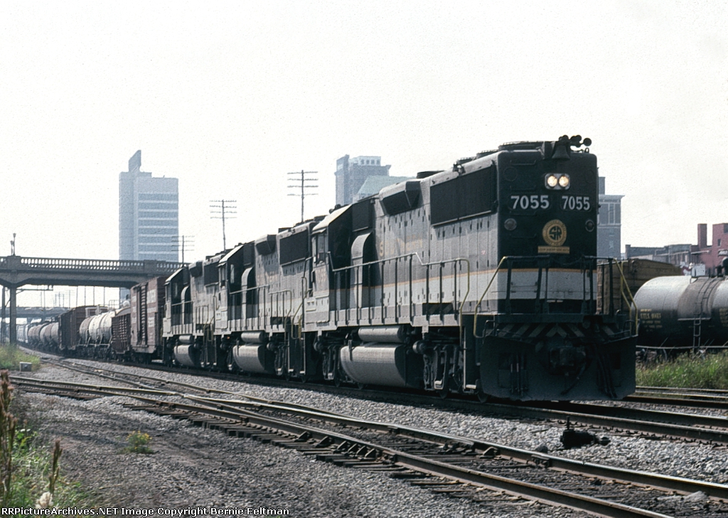 Southern Railway GP50 #7055, with two other GP50's leading an eastbound thru downtown,